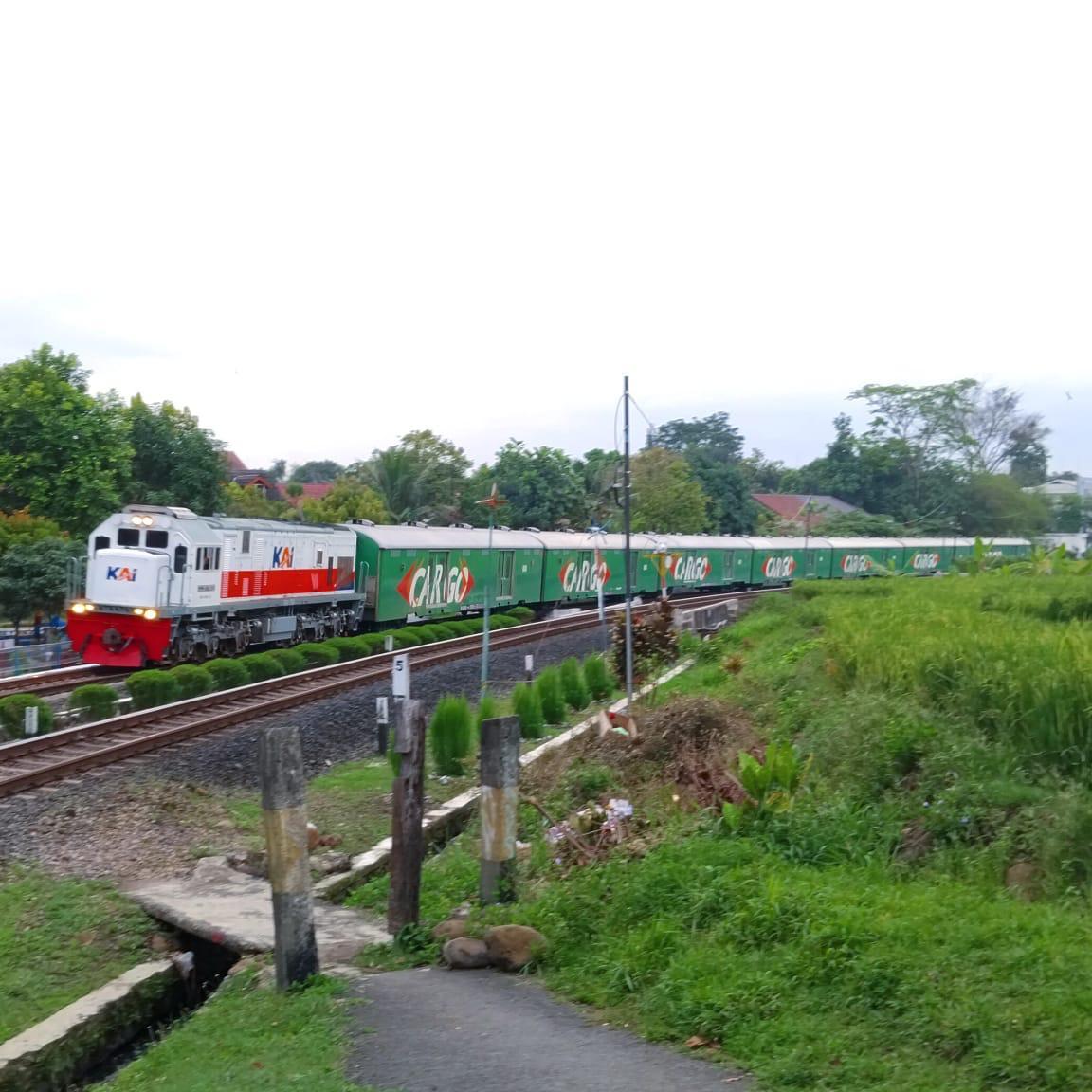 KAI Daop 5 Purwokerto Angkut Total 1.268.407 Ton Barang Hingga Oktober ...