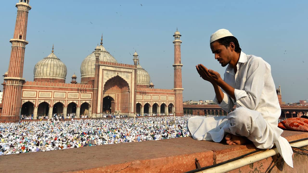 Sholawat Nuril Anwar, Lengkap dengan Arab, Latin dan Artinya ...