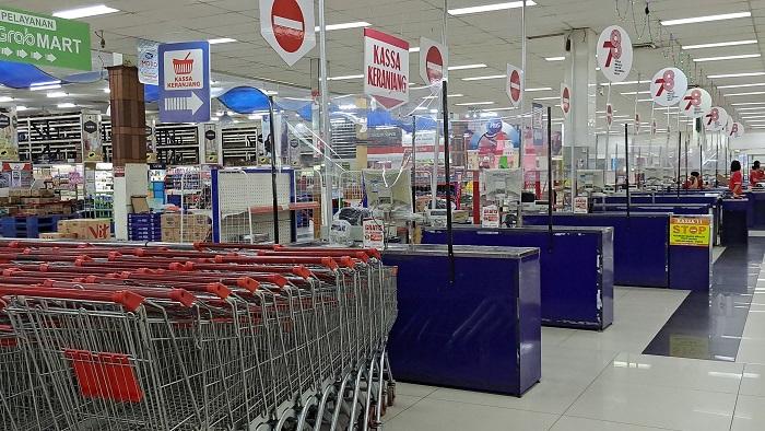 Senjakala Swalayan Legend Moro Purwokerto, Ratusan Karyawan Terancam ...