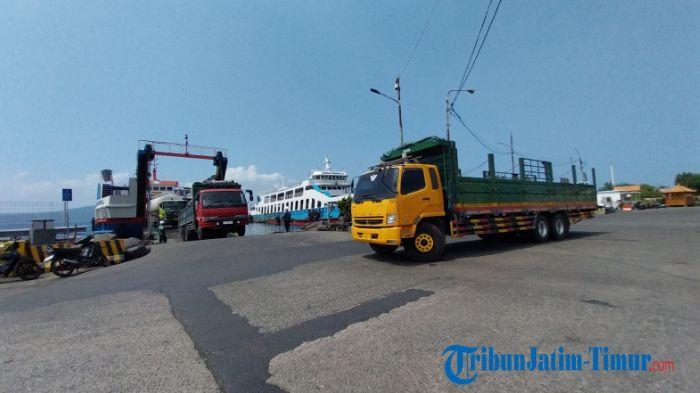 Macet Pelabuhan Ketapang Terurai, Gapasdap Minta Dermaga Ditambah - tribunjatim-timur.com