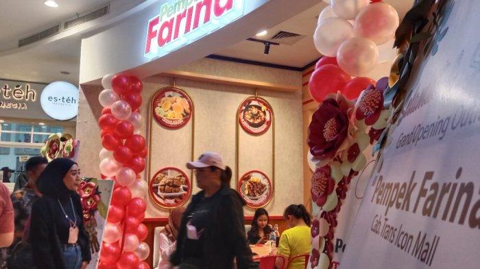 Usung Konsep Berbeda, Pempek Farina Buka Gerai Baru di Trans Icon ...