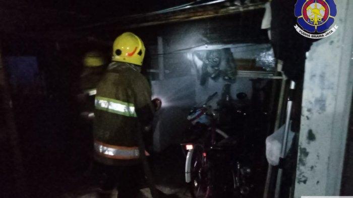 Duka Suami di Kediri Sepulang Tarawih, Rumah Terbakar Istri Stroke Jadi ...