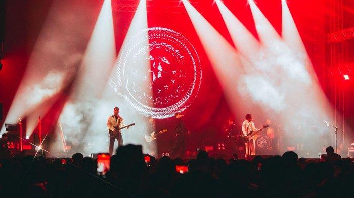 .Feast Gelar Konser 'Pertunjukan Membangun dan Menghancurkan' di ...