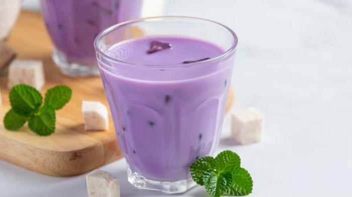 Resep dan Cara Membuat Es Taro Susu ala Cafe untuk Menu Buka Puasa ...