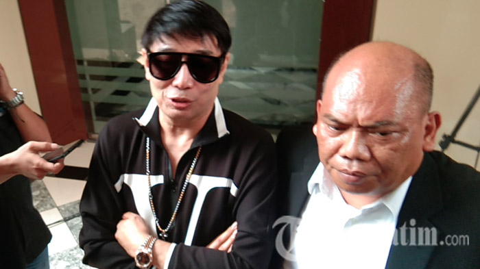 Desainer Adjie Notonegoro Tanam Investasi Rp 150 Juta di PT Kam and Kam ...