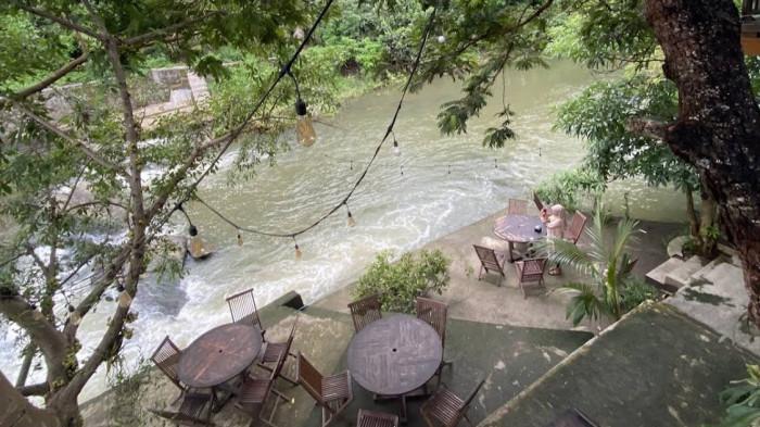 Misteri di Bawah Jembatan Opak: Bukan Angker, Justru Kafe Paling Asri ...