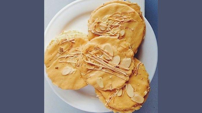 Resep Kue Kering Almond Crispy Cheese untuk Rayakan Lebaran 2026 ...