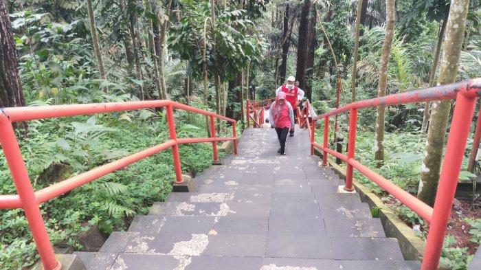 Menikmati Objek Wisata Gunung Tidar, Suasana Pegunungan di Tengah Kota Magelang - Tribunjogja.com