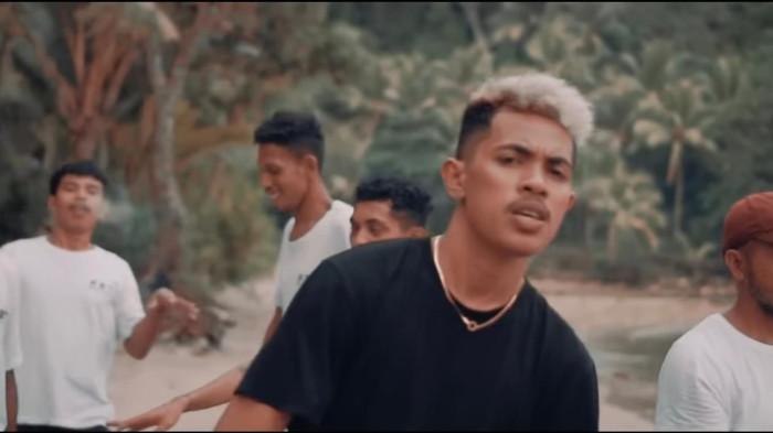 Tamang Pung Kisah: Lagu Timur yang Viral, Ini Lirik dan Artinya ...