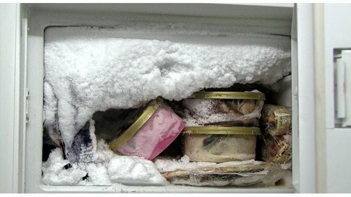 Jangan Sekali-kali Simpan Jenis Minuman Ini di Freezer Kalau Masih ...