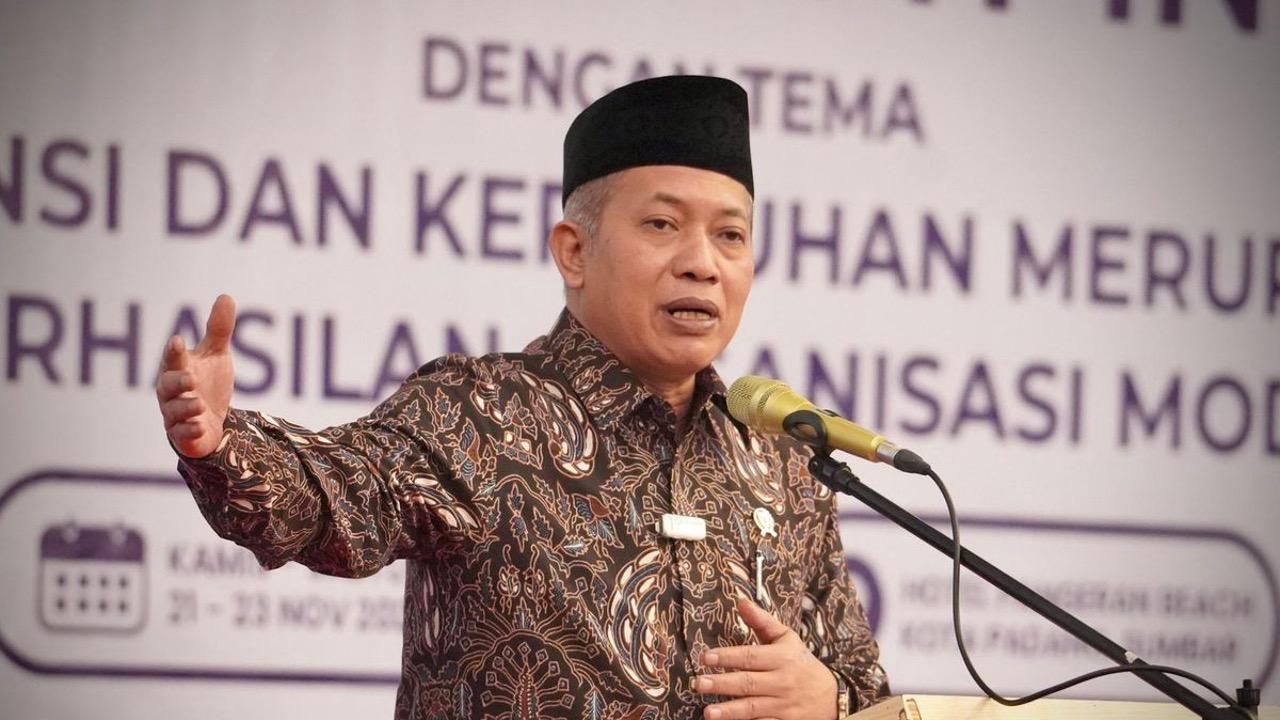 Ferry Juliantono Resmi Gantikan Budi Arie, Ini Profil Menteri Koperasi ...