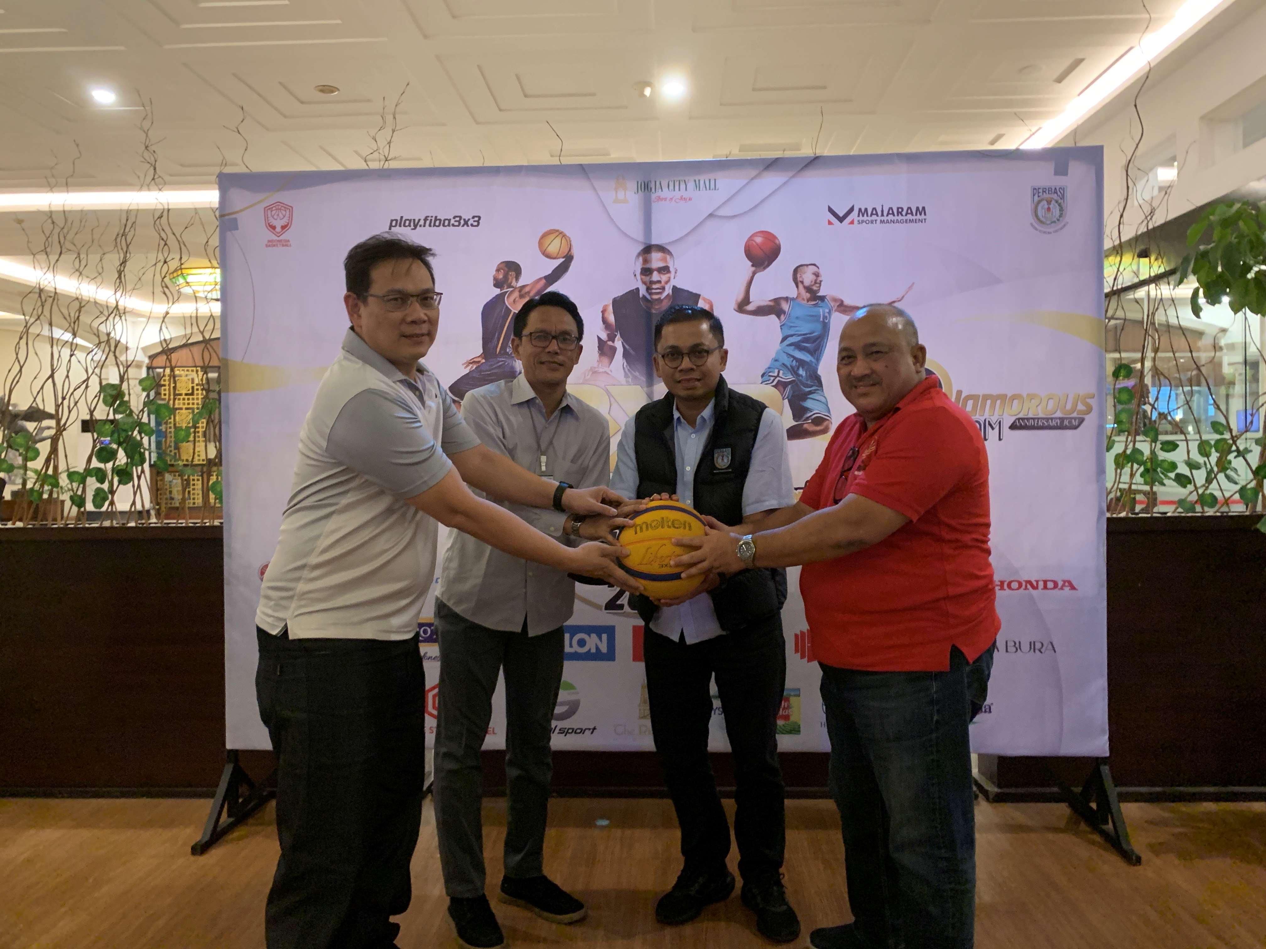 Tim Basket BK PON DIY Akan Uji Coba di Basketball 3x3 Jogja City Mall ...