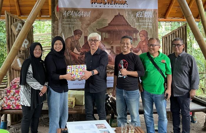 Diplomasi Kuliner Rebung dalam Pring Pethuk Bamboofest 2025 ...
