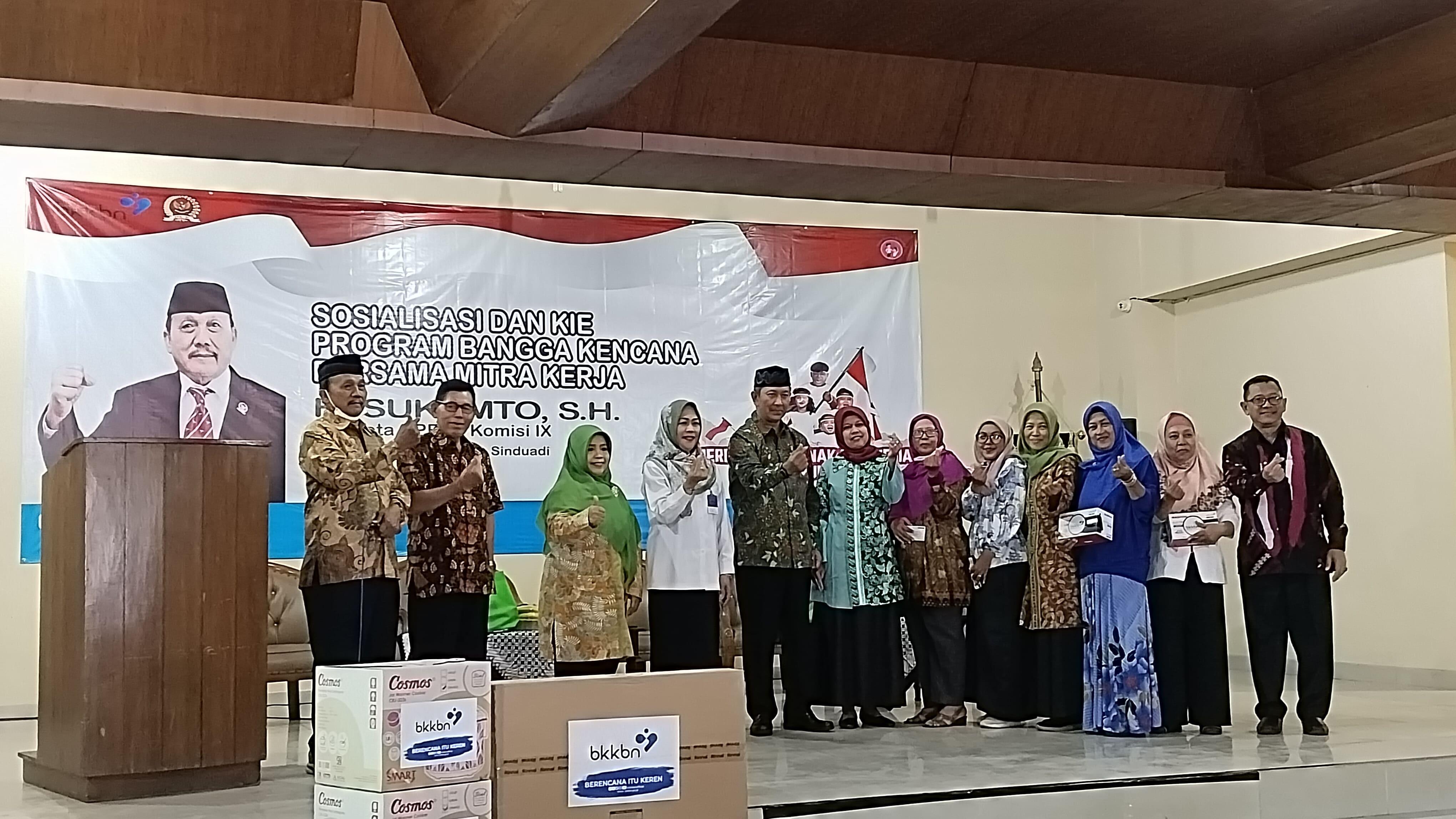 Sosialisasi dan KIE Program Bangga Kencana, Sukamto Soroti Dampak Rokok ...
