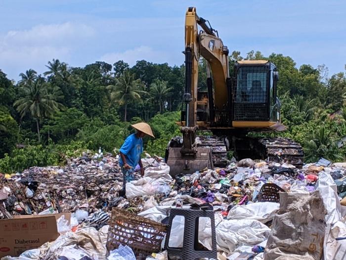 DLH Kulon Progo Dampingi Pengurus Bank Sampah Demi Optimalkan ...