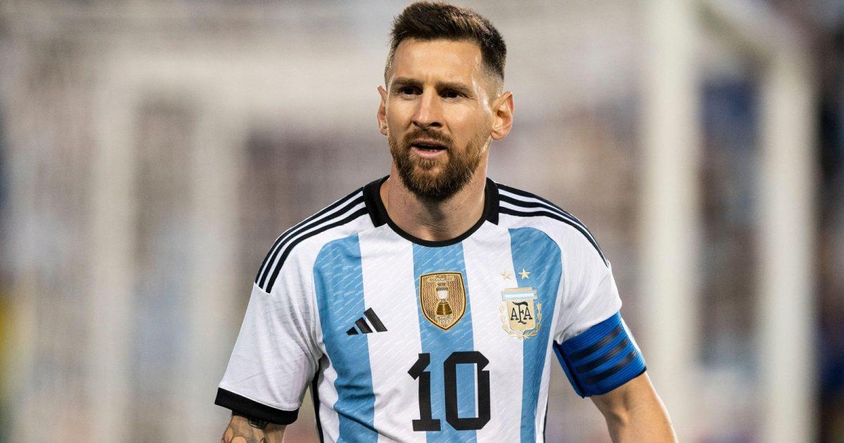 Profil Lionel Messi : Punya Segudang Piala, Tapi Belum Pernah Angkat ...