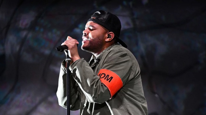 Lirik Lagu dan Terjemahan Drive - The Weeknd - Tribunjogja.com
