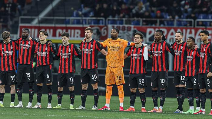 4 Penyebab AC Milan Gagal Lolos ke Liga Champions, Rossoneri Terlalu ...