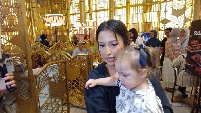 Ngamuk Kamari Dipegang-pegang, Jennifer Coppen Kini Larang Penggemar ...