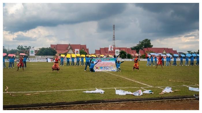Dibuka Laga Legenda dan Tari Mandau, HNR Cup 2 Resmi Bergulir di Sampit ...