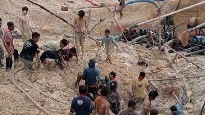 Foto Evakuasi Pekerja Tambang Emas Meninggal di Kapuas Tengah Kalteng ...