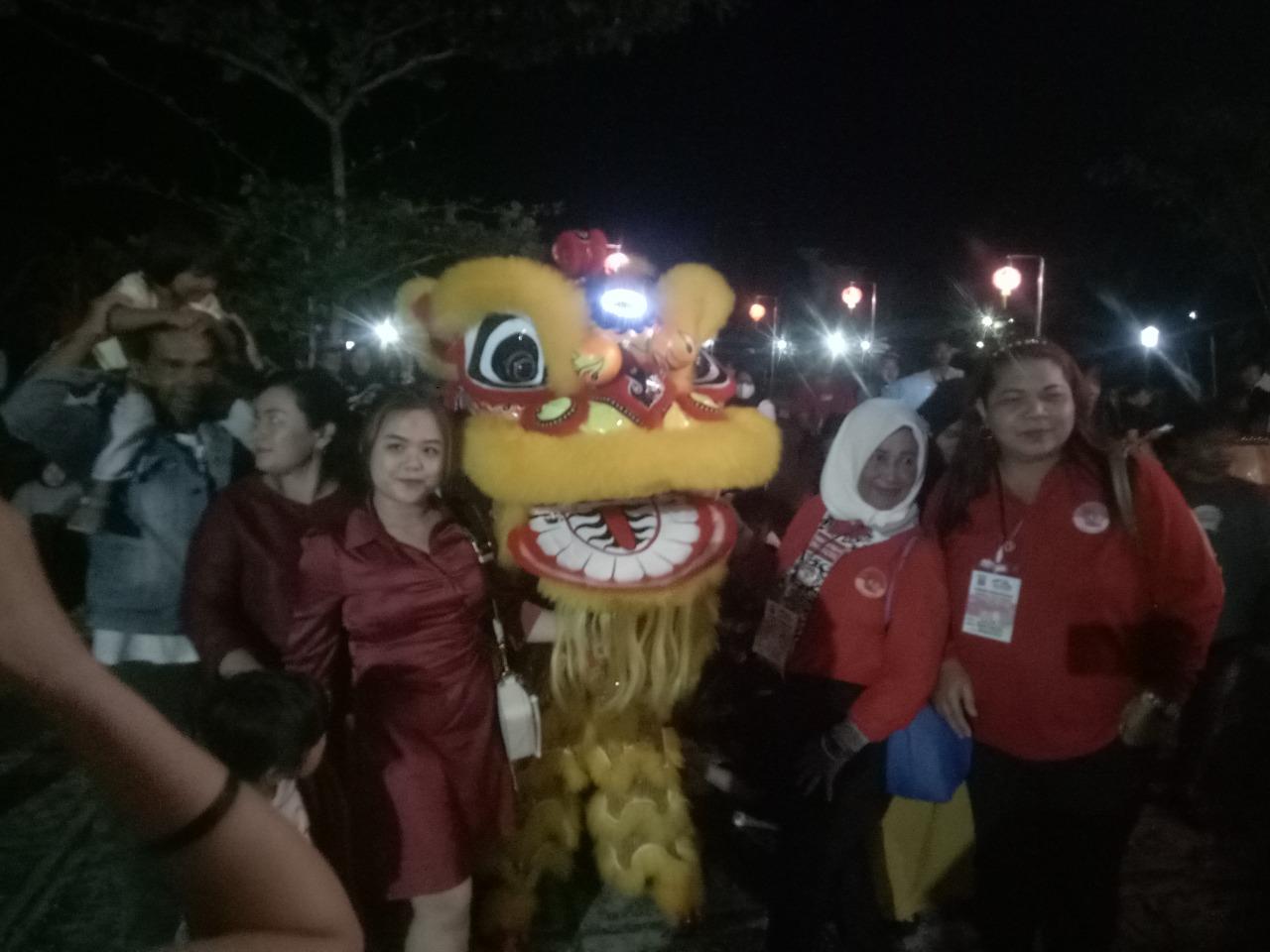 Ritual Naga Buka Mata Meriahkan Puncak Cap Go Meh, Ribuan Pengunjung ...