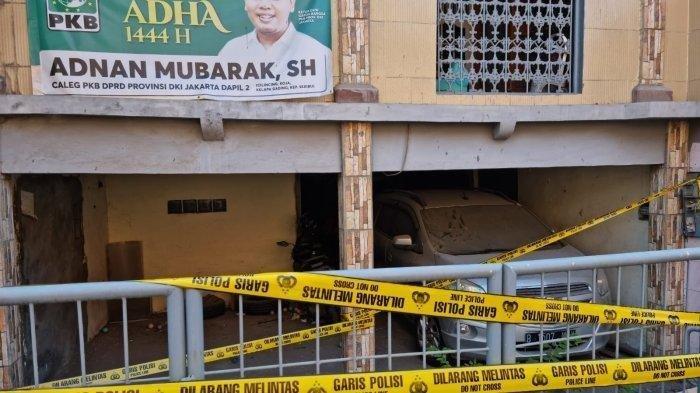 Fakta Baru Tewasnya Ayah-Anak di Koja: Lebam di Wajah AQA hingga Bercak ...