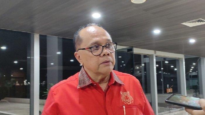 Junimart Girsang, Politisi PDIP yang Dilantik Prabowo jadi Dubes Italia ...