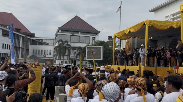 Agenda Lengkap Erau Adat Kutai 2025, Tradisi, Seni, hingga Prosesi ...