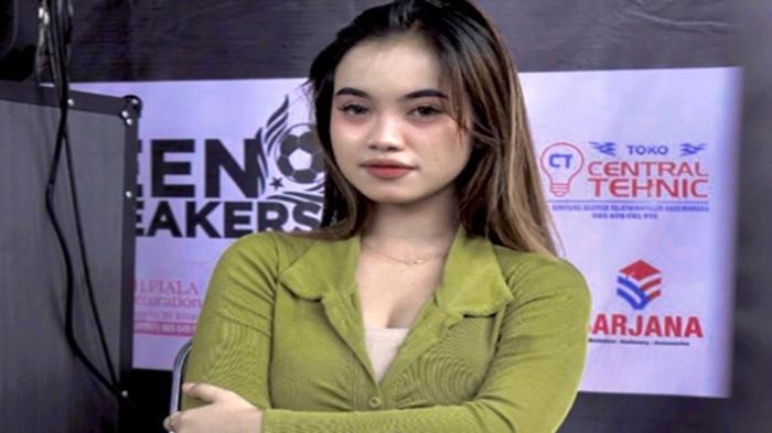 Biodata dan Umur Ajeng Febria, Biduan Dangdut Cantik yang Viral dan Videonya Trending di Youtube ...