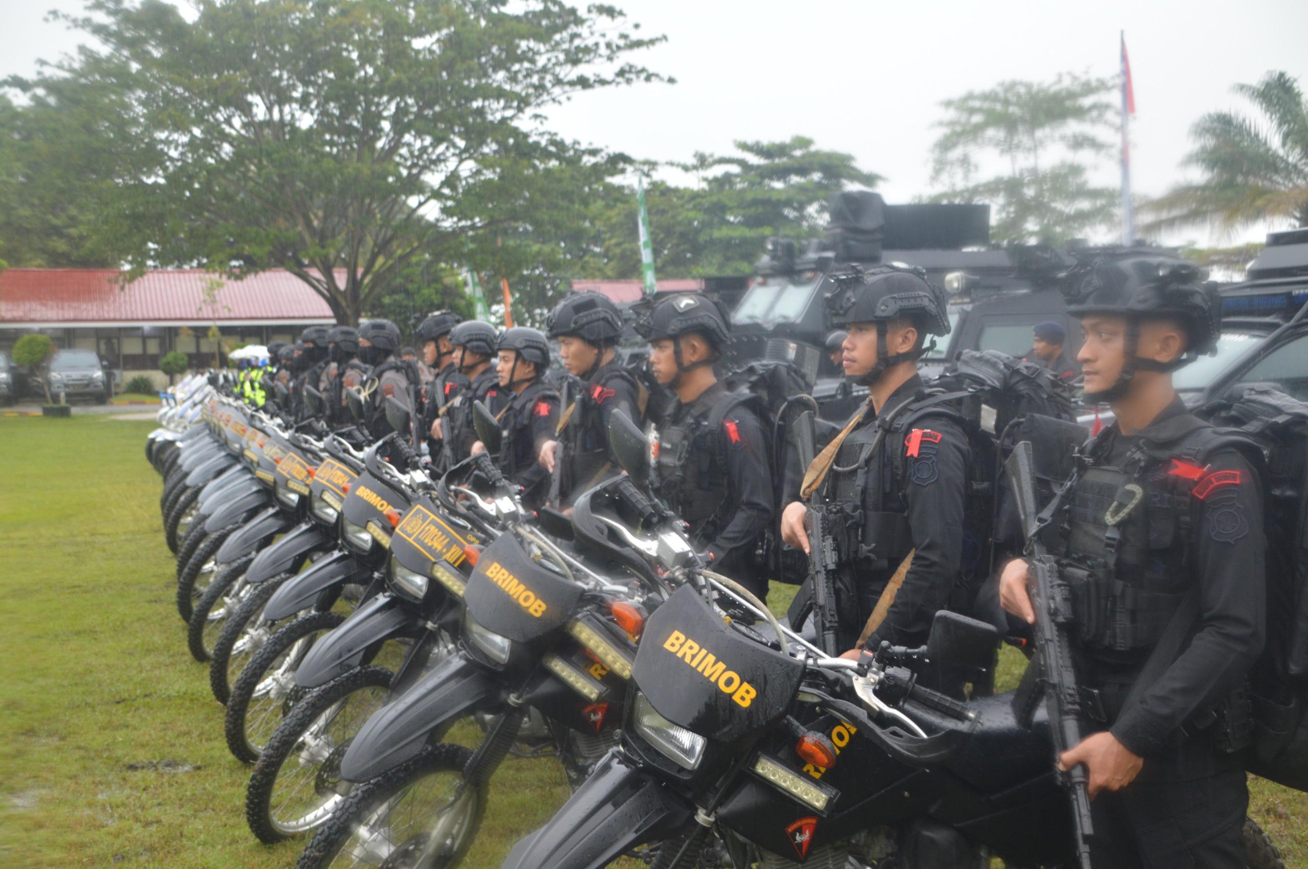 Brimob Polda Kaltim Turunkan 1 SSK Sub Detasemen Anti Anarkis dan PHH ...