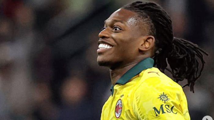 Update Kabar Keluarnya Rafael Leao, Luka Modric, Mike Maignan dan ...