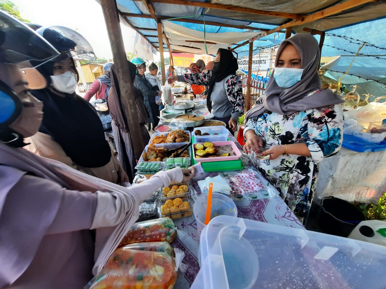 Pasar Ramadhan di Gor Segiri Samarinda Memiliki Ratusan Stand, Belanja ...