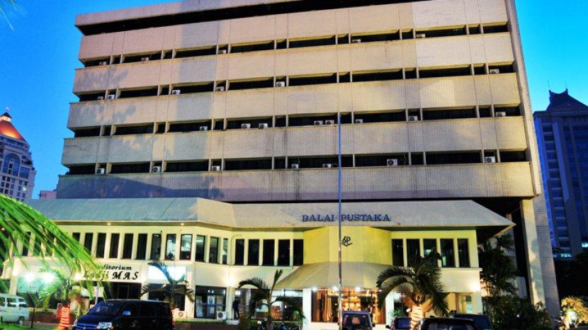 BUMN Balai Pustaka PHK Setengah Karyawan, Sudah Berdiri 107 Tahun ...