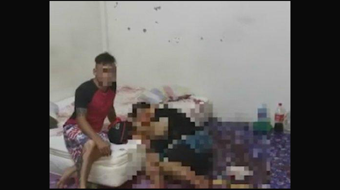 Bejat Polisi Ini Suruh Sahabat Karibnya Beli Minuman Eh Istri Teman Sendiri Digoyang Di Kamar
