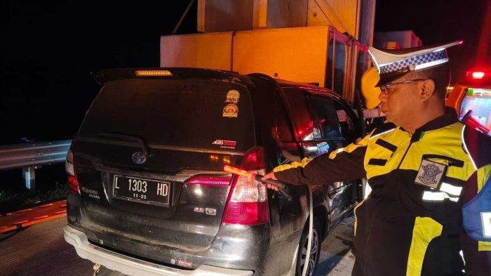 3 Orang Tewas Akibat Kecelakaan di Tol Jombang - Tribunlampung.co.id