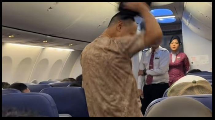 Pengakuan Mengejutkan Penumpang Lion Air yang Viral Teriak Ada Bom di Pesawat - Tribunlampung.co.id