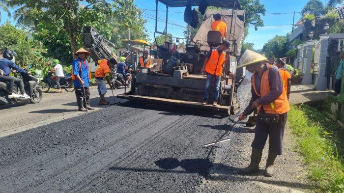 Tahun 2023 Ruas Jalan di Jawa Tengah Mulus, Ganjar Gelontorkan Anggaran Rp 437 M - Tribunlampung ...