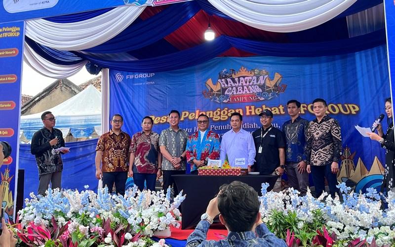 Rayakan HUT ke-36, FIFGROUP Gelar Hajatan Cabang Bertabur Promo dan ...