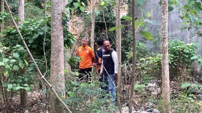 Sosok Istri Brigadir Esco, Disebut Kades Tak Pernah Lapor Suaminya Hilang - Tribunlampung.co.id