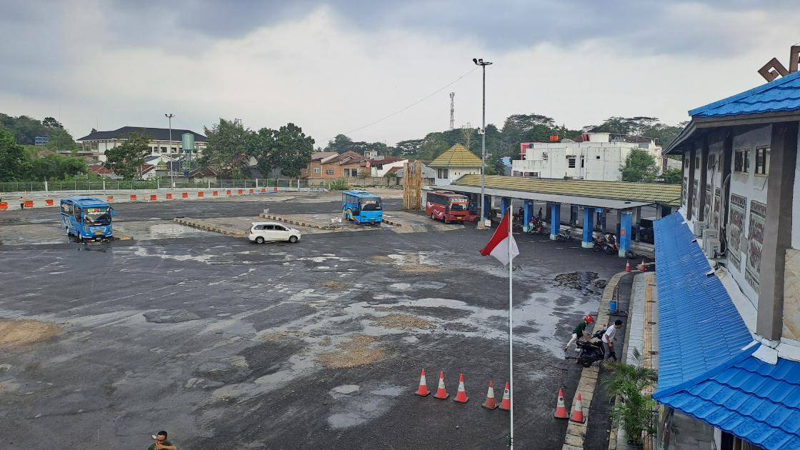 Jumlah Penumpang Bus AKAP di Terminal Rajabasa Alami Penurunan ...