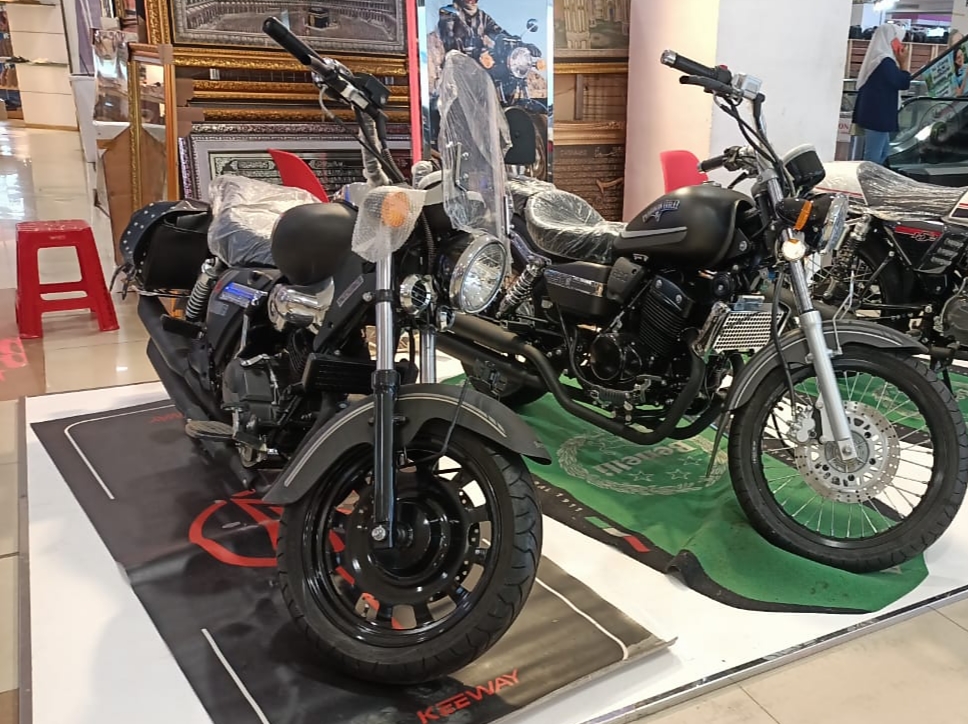 Info Motor Benelli, Perbedaan Motobi 200 Efi dan Motobi 200 Evo ...