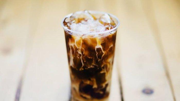 Resep Es Kopi Gula Aren, Kopi Kekinian yang Manis dan Segar ...