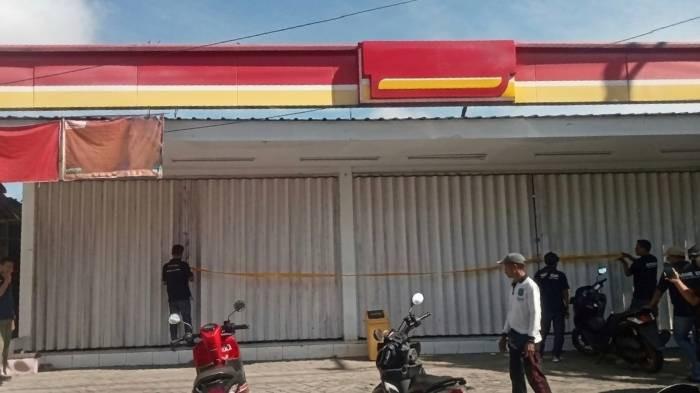Polemik Penutupan 25 Gerai Ritel di Lombok Tengah: Dampak Karyawan ...