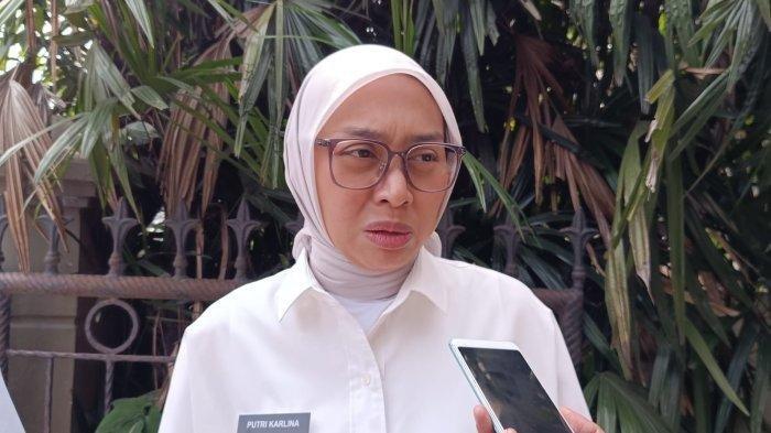 Bukannya Diam di Rumah Jelang Dinikahi Maula, Karlina Temui Sosok Lain - Tribun-timur.com
