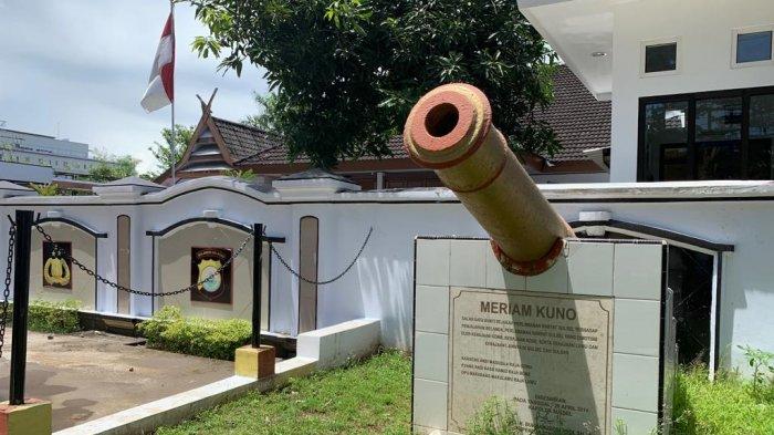 Tahukah Kamu? Meriam Kuno di Jl Mongisidi, Makassar Dijaga 6 Personel ...