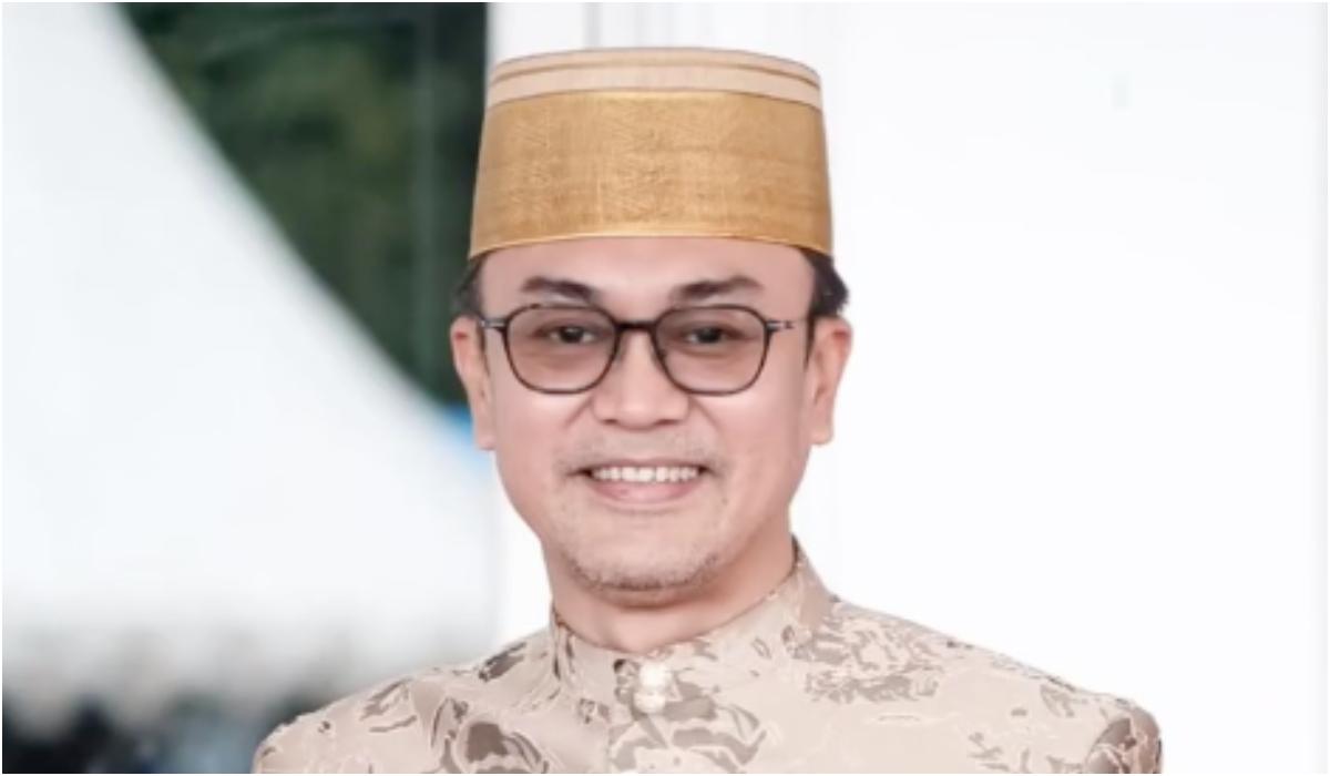 Sosok Andi Rio Idris Padjalangi Putra Bone Komisaris Utama PT Semen Tonasa Gantikan Husain ...