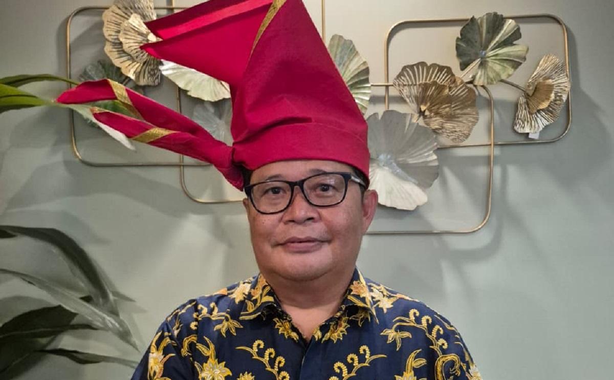 Dr Marhaen Hardjo Daftar Calon Rektor Unhas, Minta Restu Prof JJ dan Prof Dwia - Halaman all ...