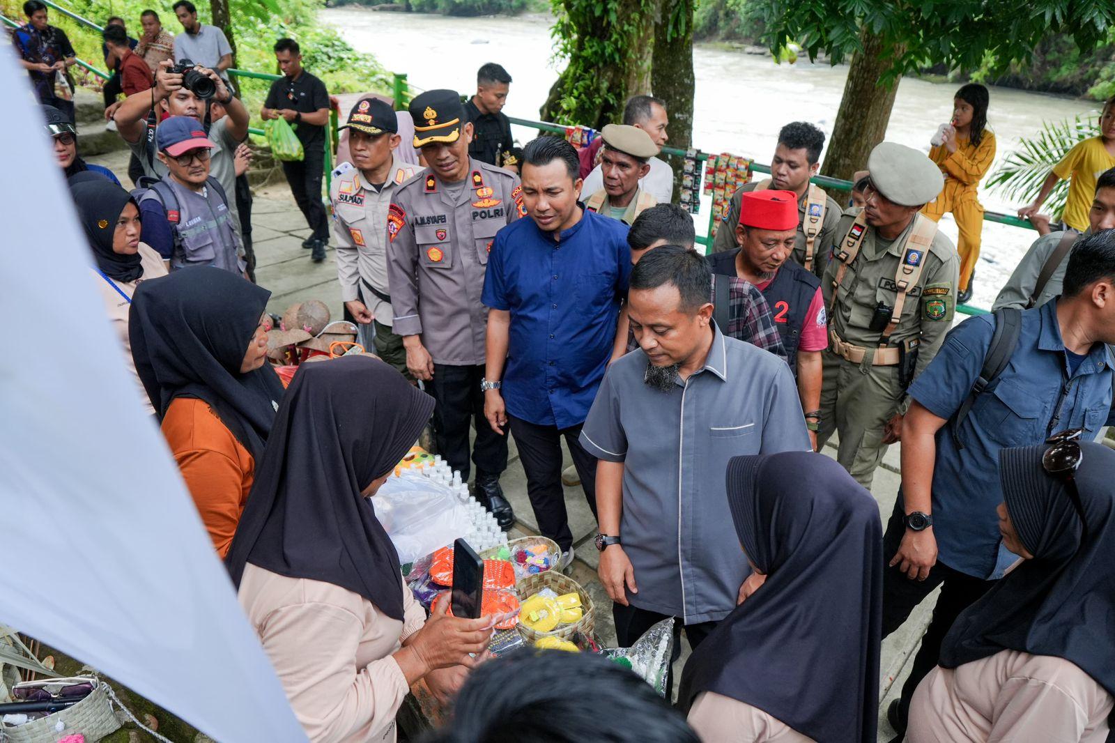Permandian Air Panas Pincara Luwu Utara, Destinasi Favorit Dikunjungi ...