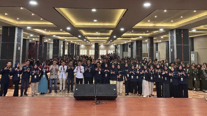 Polimerz Gelar Kuliah Umum, Bahas Transformasi Digital Pendidikan ...